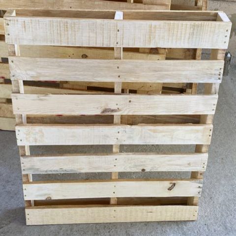 Tarima nueva de madera | 2Care Your Business